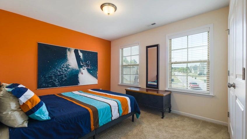 11 Kombinasi Warna Cat Orange Pada Dinding Rumah yang Ceria