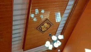 10 Model Plafon PVC Ruang Tamu, Bikin Rumah Lebih Cantik!