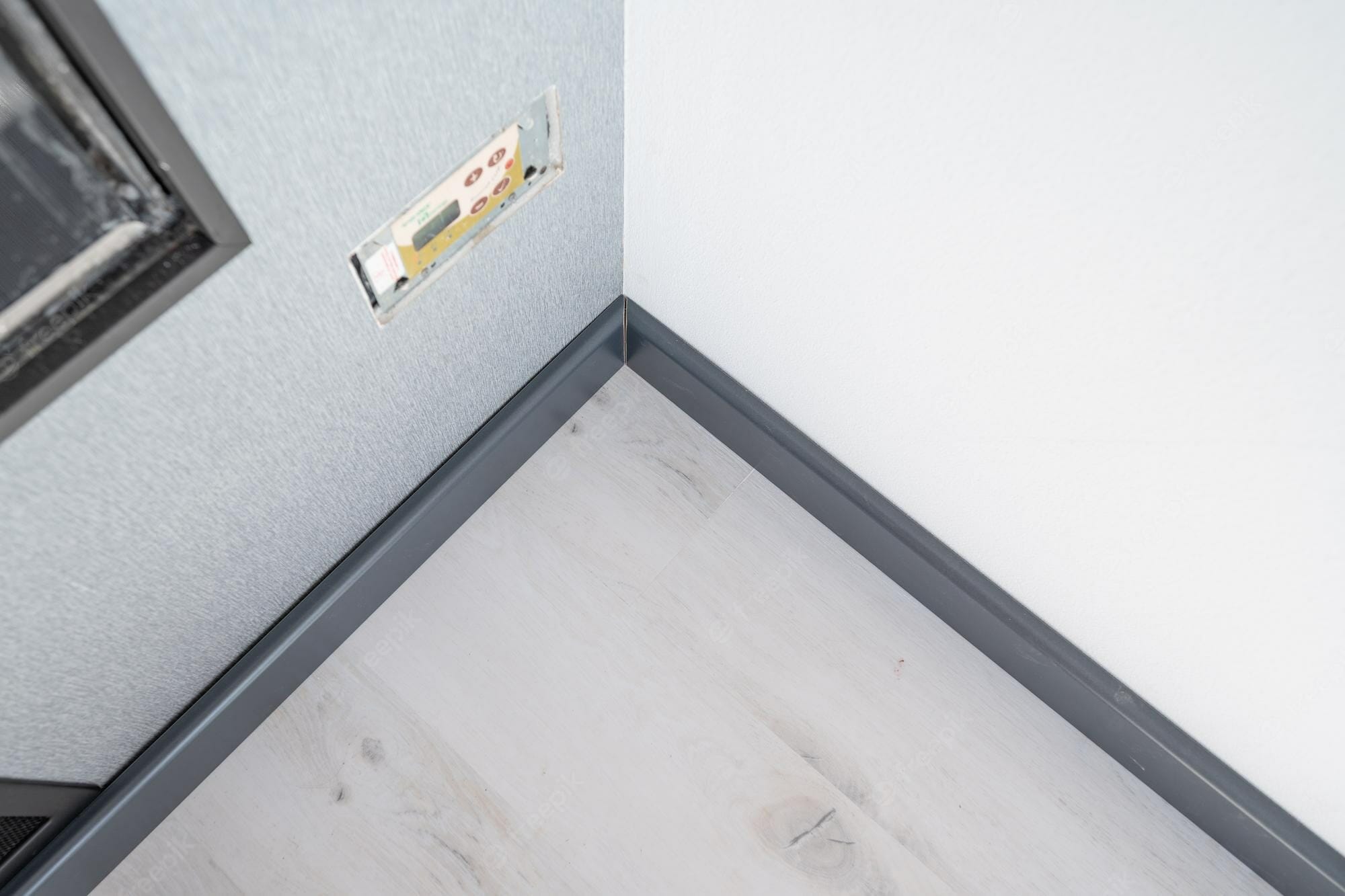 7 Fungsi Plint Keramik Dinding Di Rumah yang Mungkin Belum Kamu Ketahui ...